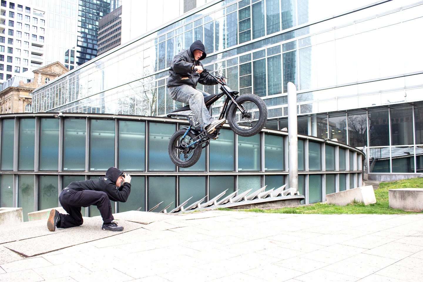 Ruff Cycles Presents New eBike Model ‘Lil’Loco’ at Milan Design Week ...